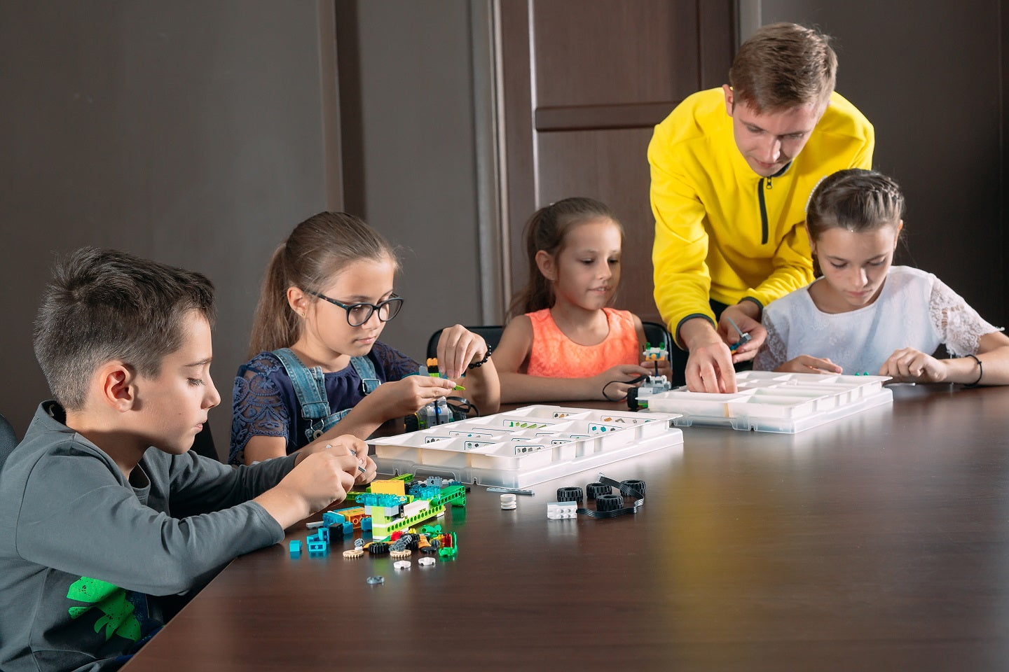 Educational Building Block Sets | E-Blox, Inc.